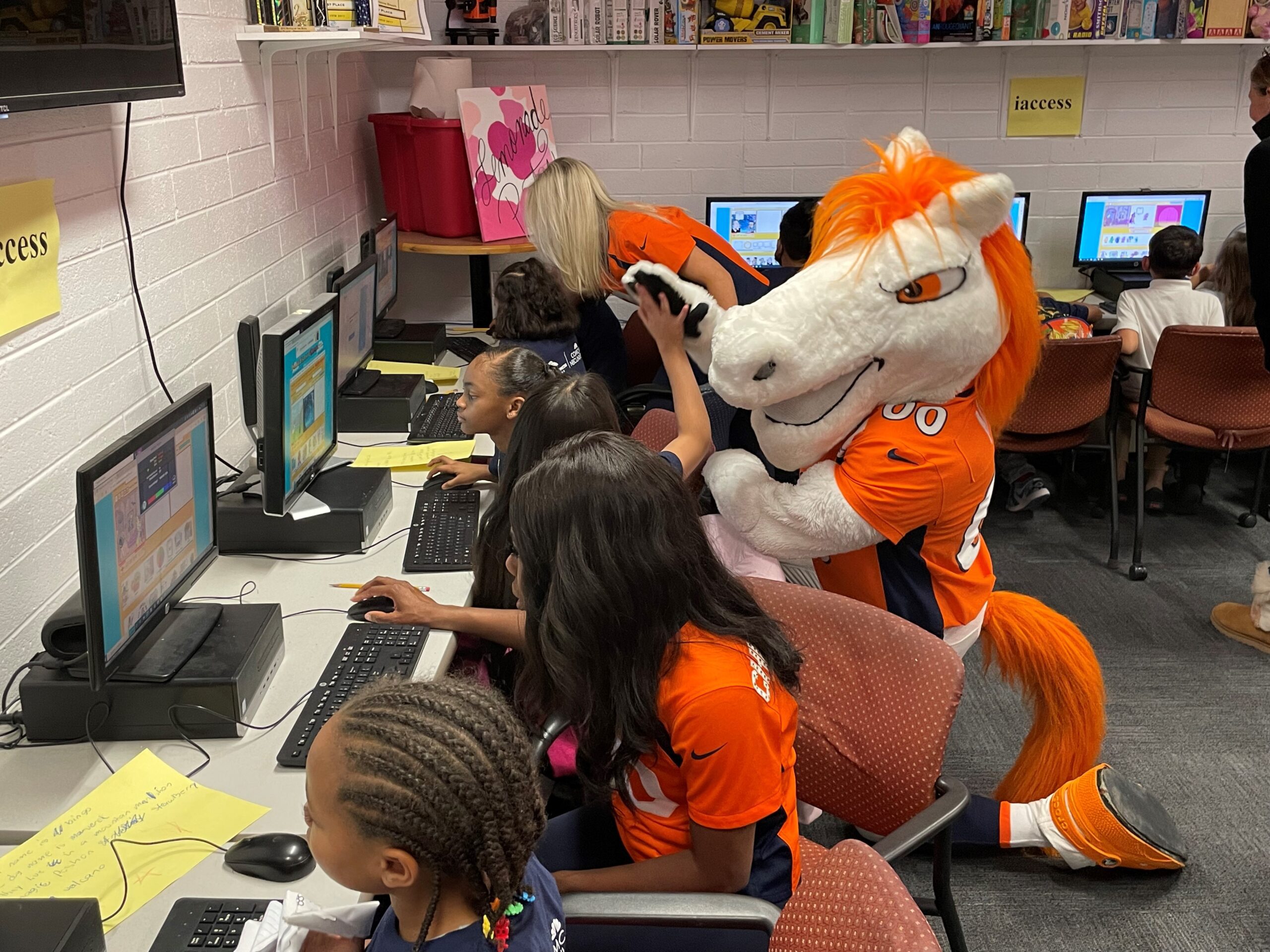 Denver Broncos Foundation and Comcast Team Up to Tackle the Digital ...