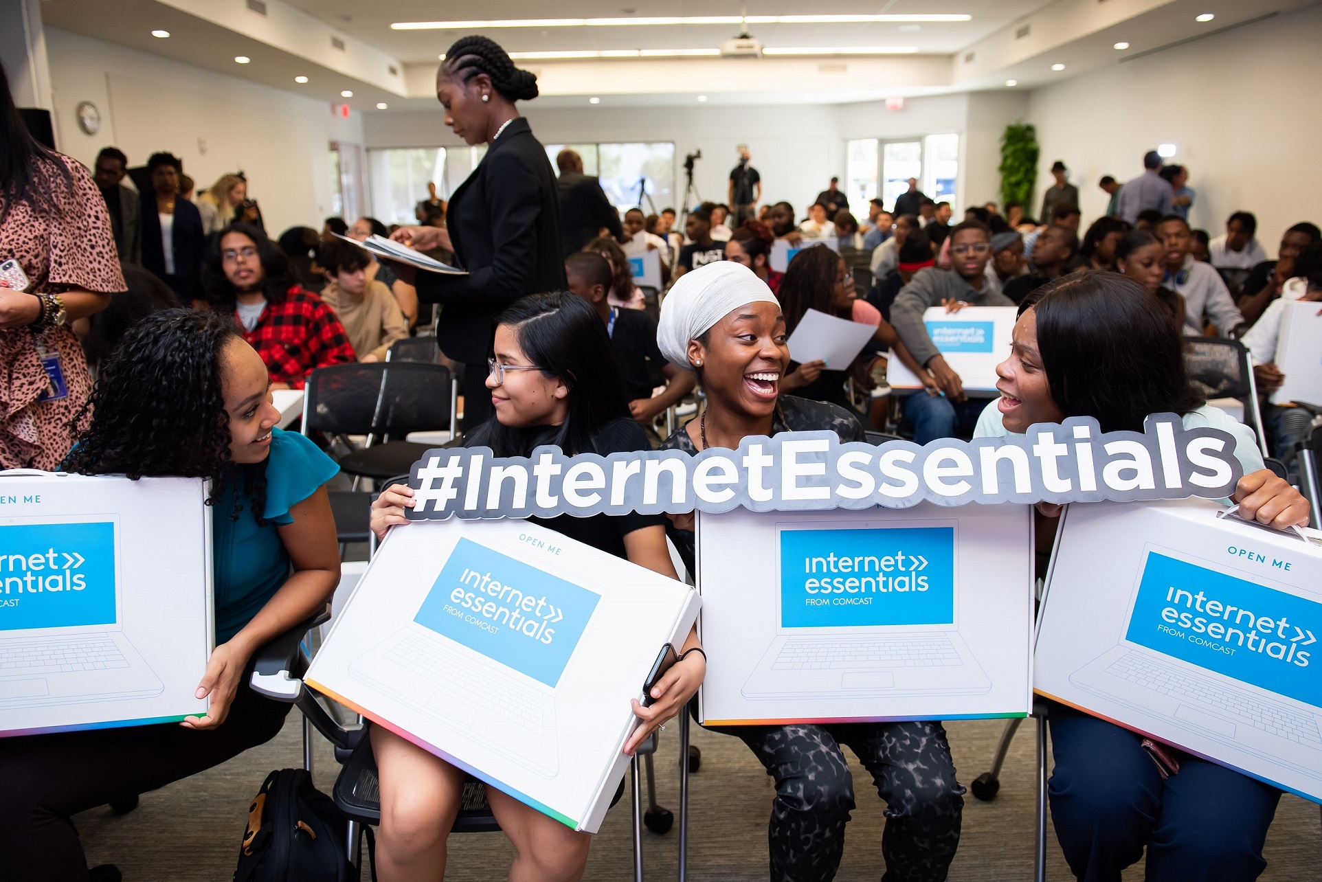 Comcast Announces National Internet Essentials Expansion in Miami ...