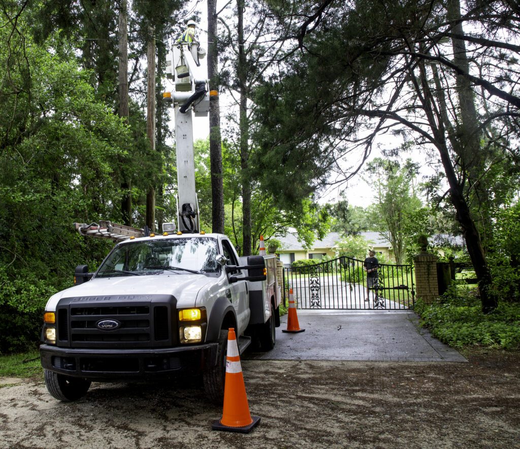 Comcast Techs Working to Restore Services in Tallahassee | Comcast Florida